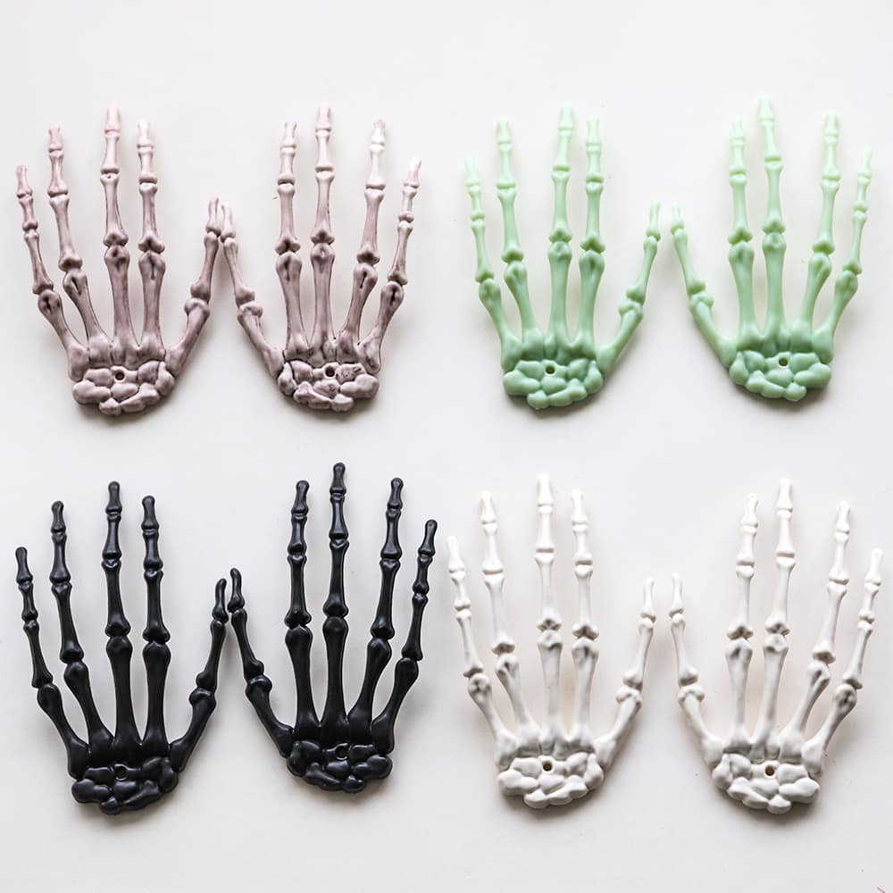 Halloween Skeleton Hand Claw Frame Ornaments - CseaCraft